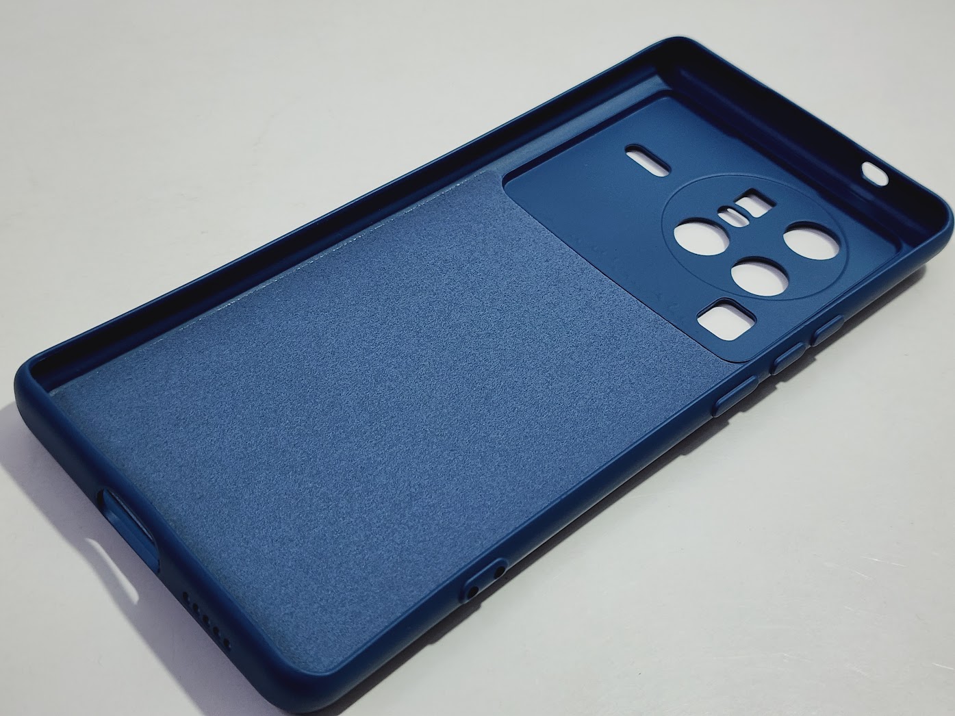 Vivo X80 Pro Premium Quality Silicon Case – BT Limited Edition Store