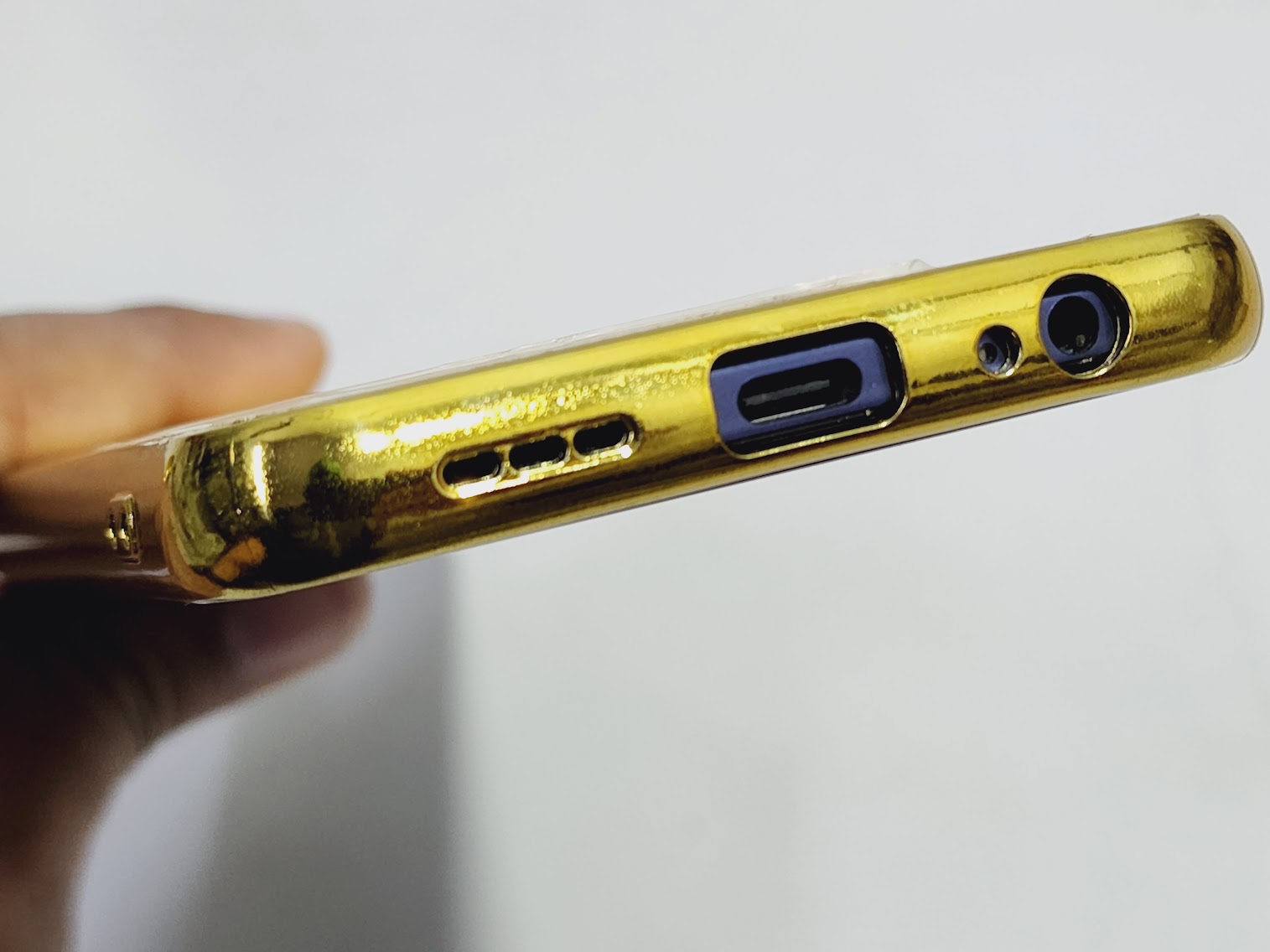 Redmi Note 10 & 10s Golden Cover – BT Limited Edition Store