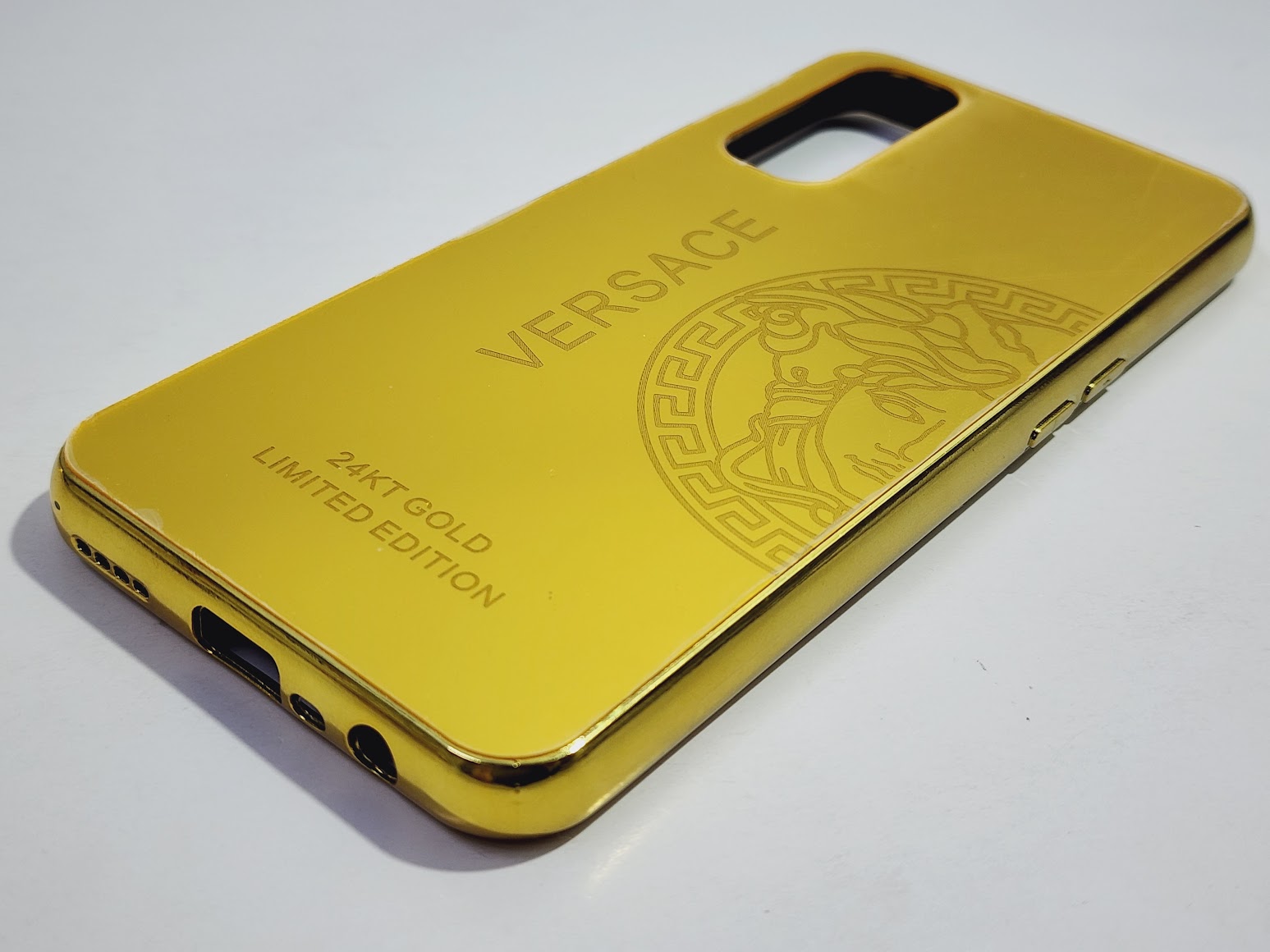 Realme 7 & Narzo 20 Pro Golden Back Cover – BT Limited Edition Store