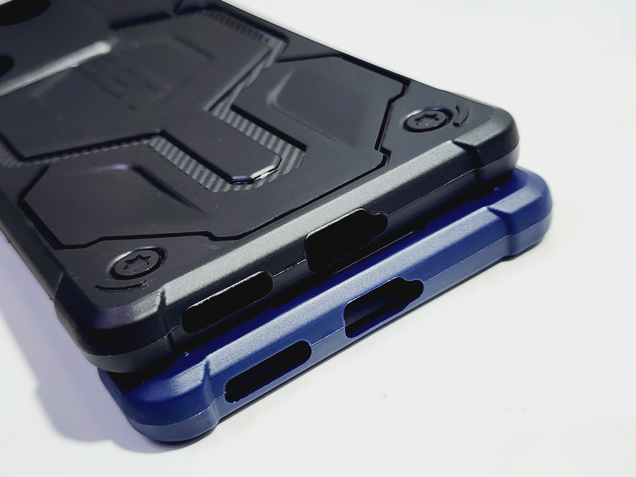 Vivo V27 & V27 Pro UAG Back Cover – BT Limited Edition Store