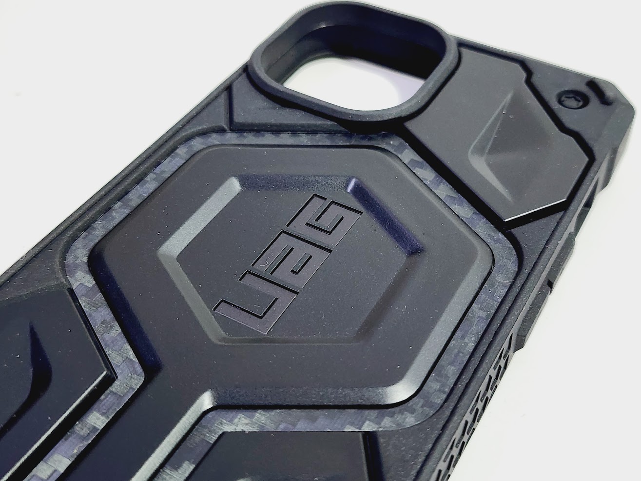 iPhone 13 & 14 OG UAG Back Cover – BT Limited Edition Store