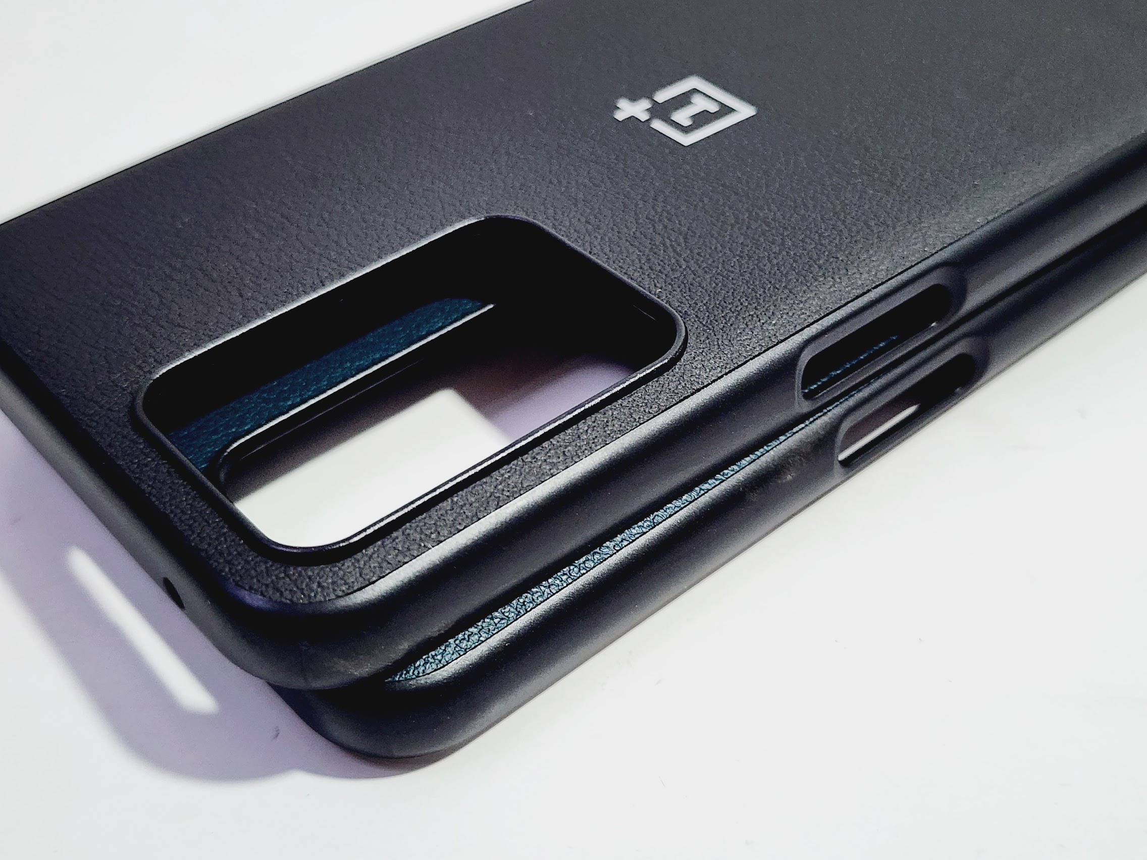 OnePlus Nord CE 2 Lite OG Leather Finish Back Cover – BT Limited ...