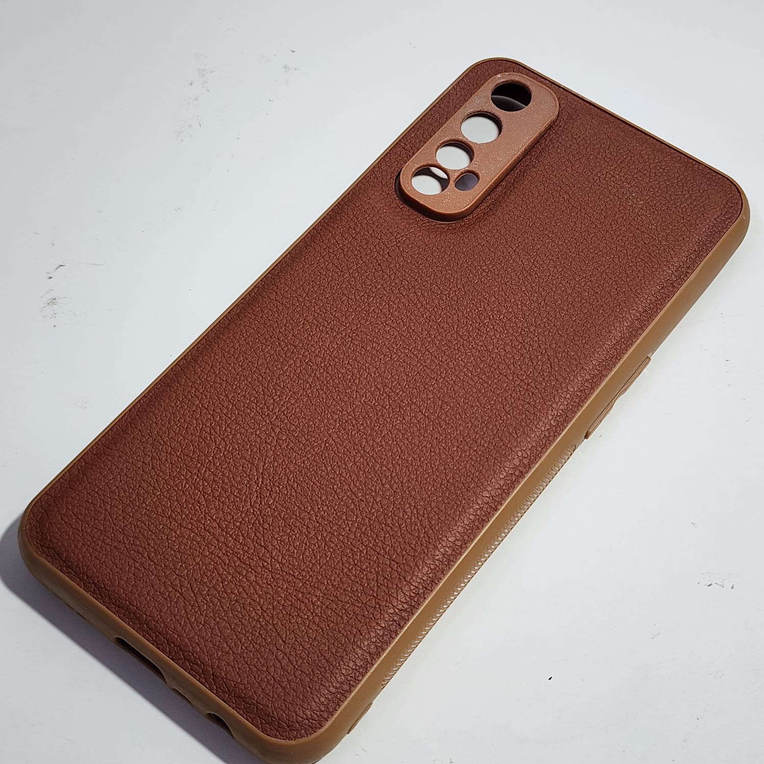 Realme 7 Puffer Leather Back Cover – BT Limited Edition Store