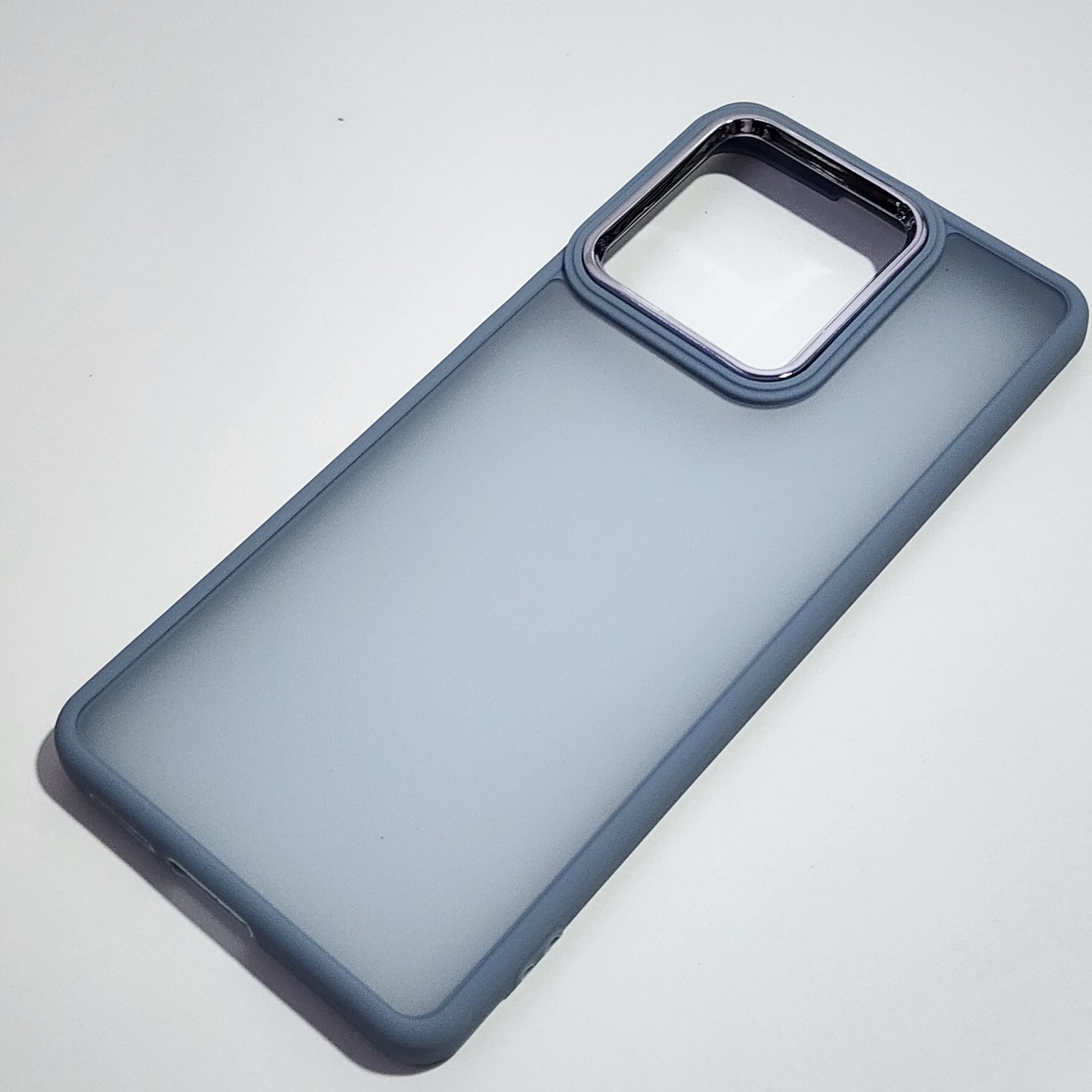 Moto Edge 40 Matte Skin Back Cover – BT Limited Edition Store