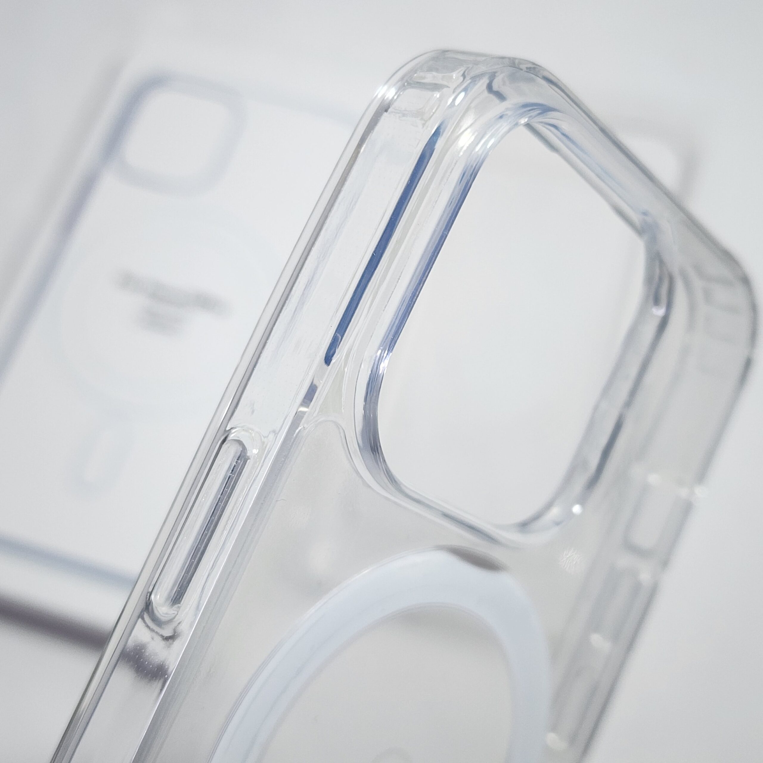 iPhone 15 Series MagSafe Transparent Back Cover – BT Limited Edition Store