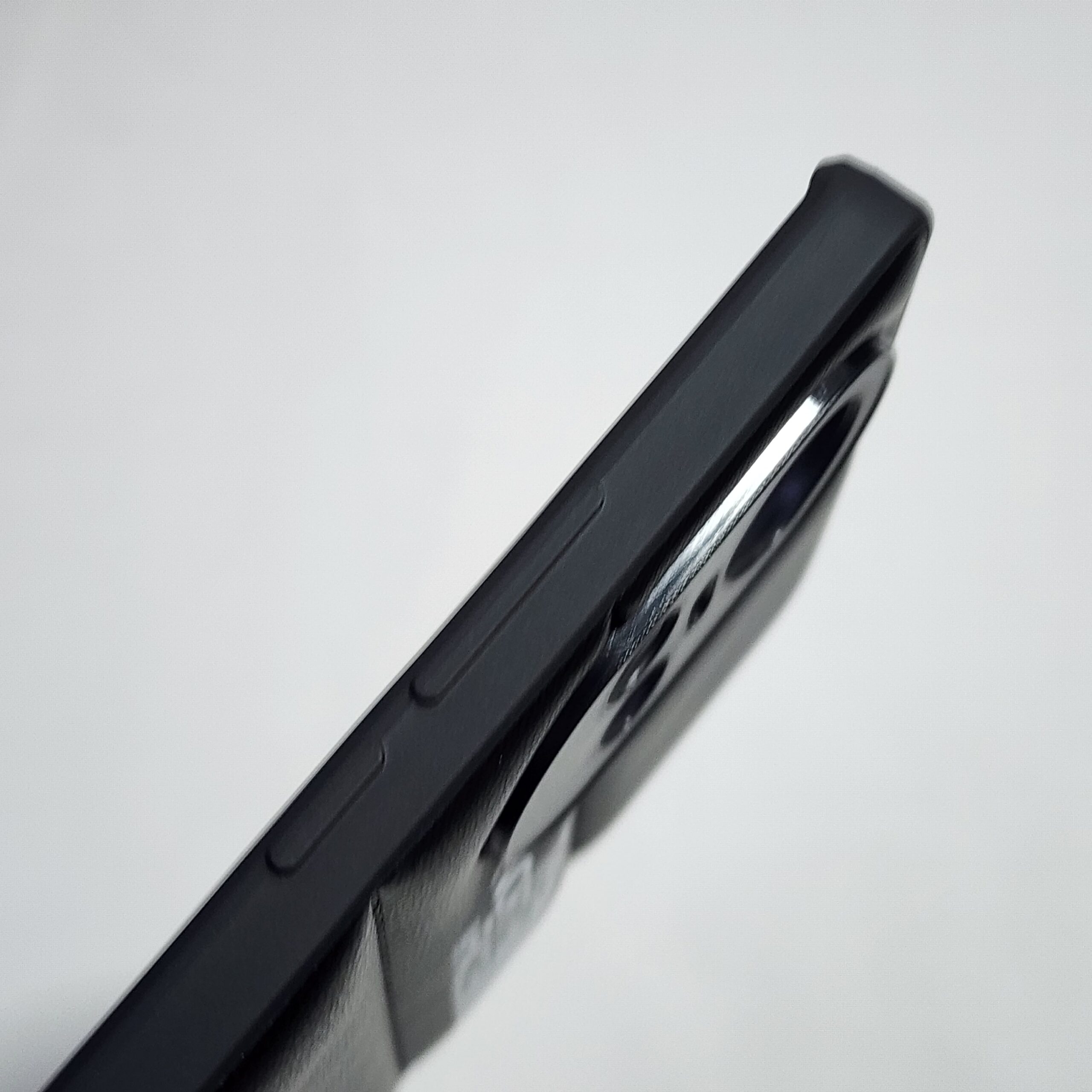 OPPO Reno 10 & 10 Pro Leather Finish Puffer Back Cover – BT Limited ...