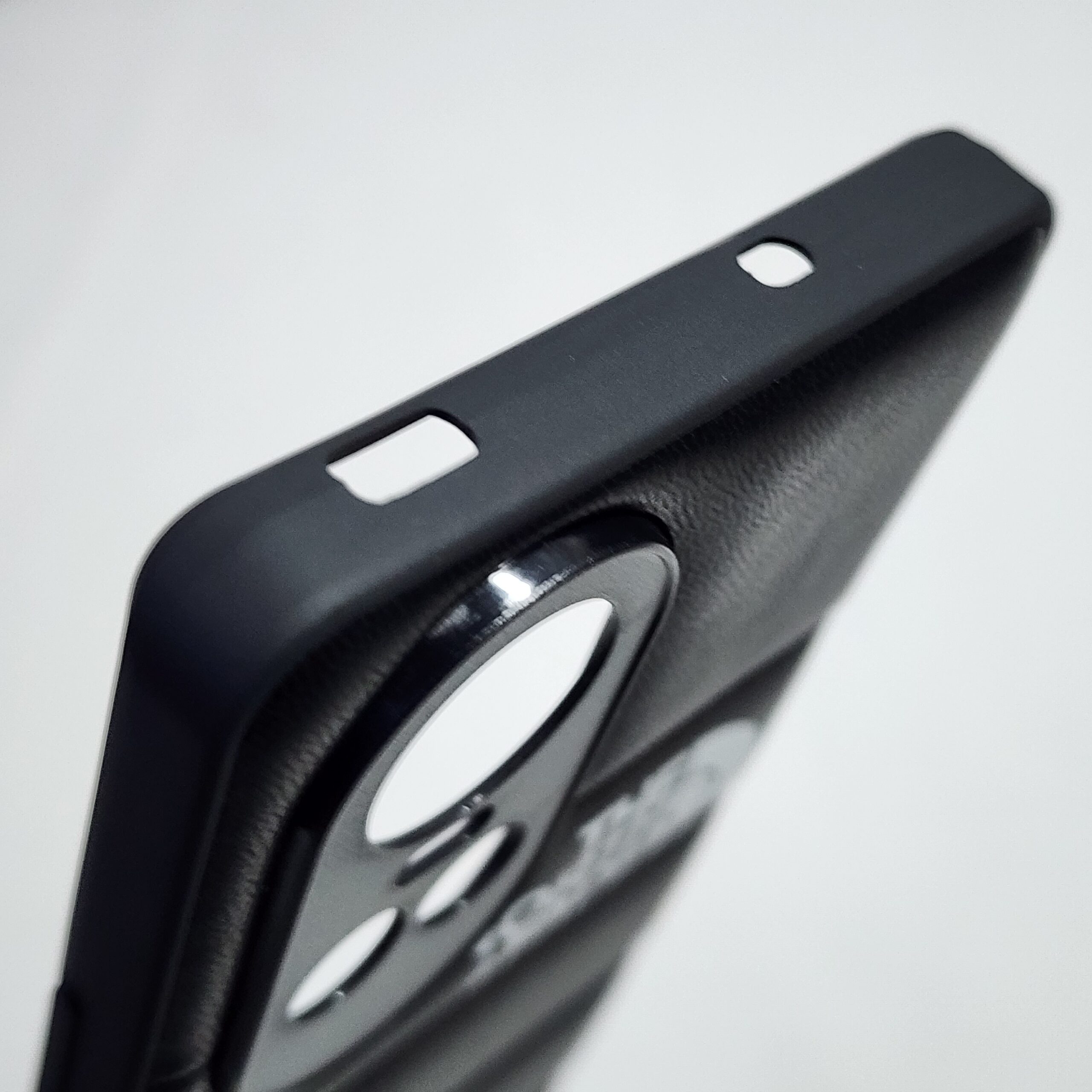 OPPO Reno 10 & 10 Pro Leather Finish Puffer Back Cover – BT Limited ...