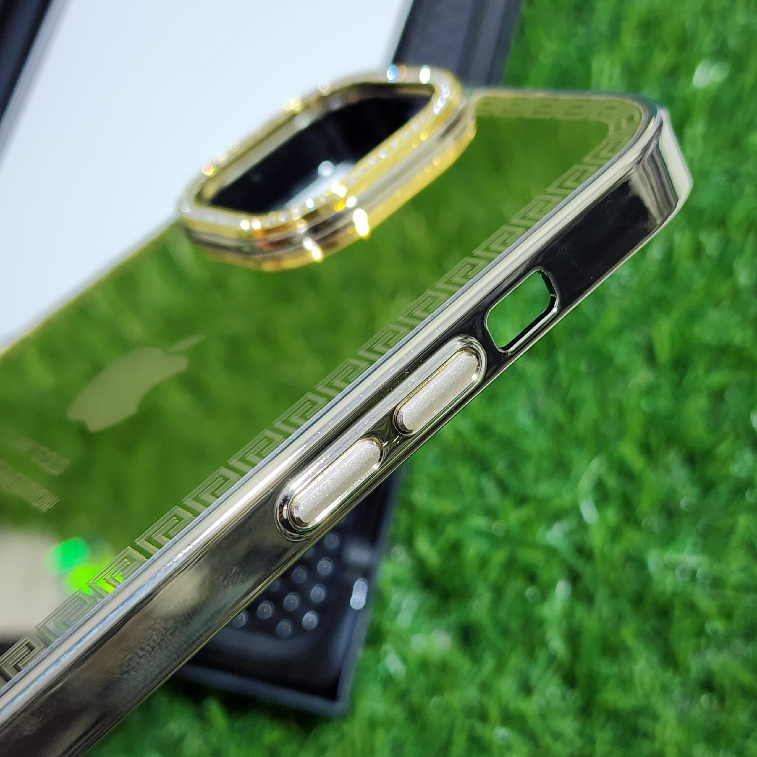 iPhone 15 24K Golden Back Cover – BT Limited Edition Store