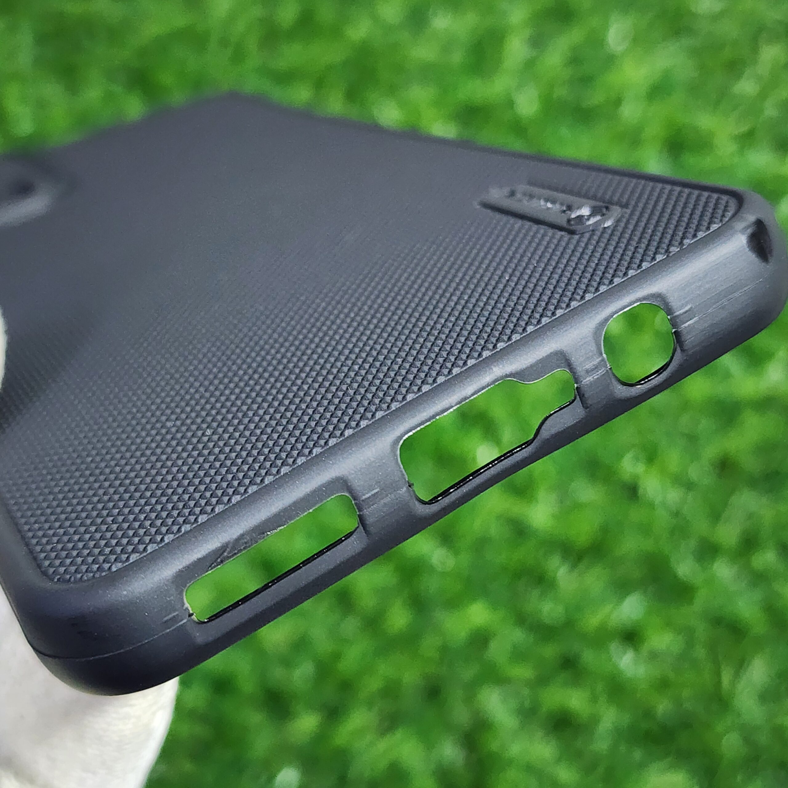 Moto G34 Silicon Black Back Cover – BT Limited Edition Store