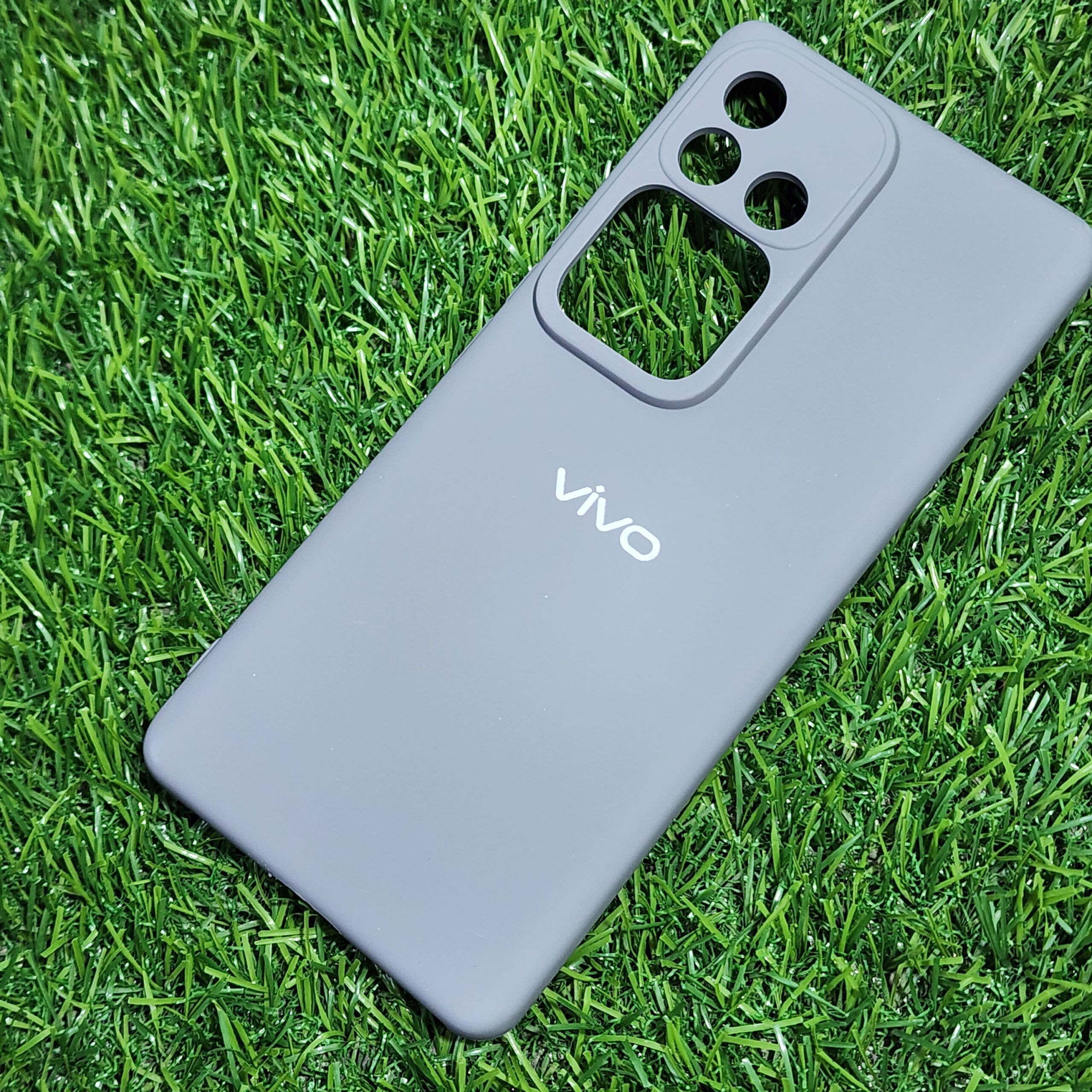 Vivo V30 Pro Stylish OG Silicon Back Cover – BT Limited Edition Store